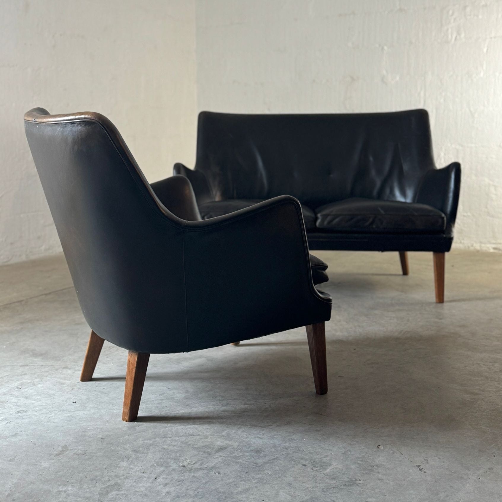 Ivan Schlechter Leather Model AV 53 Loveseat & Chair Designed by Arne ...